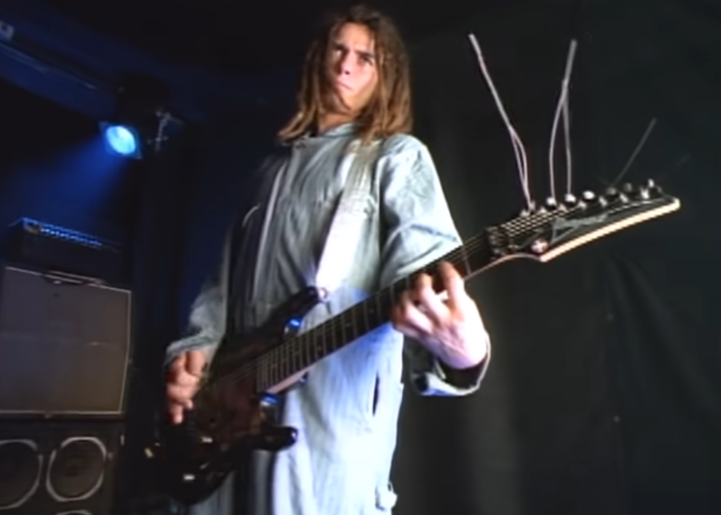 Canción del día: «Blind» de Korn | AMORFOS Films .com