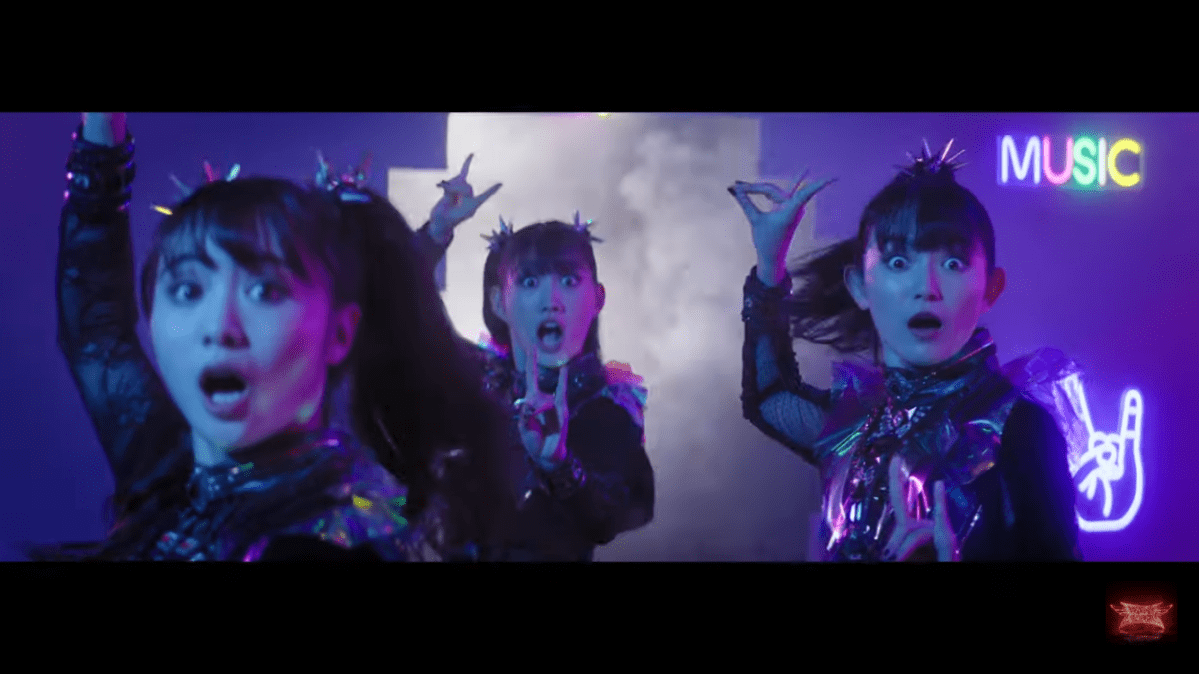 [Videoclip] La canción del Verano: “RATATATA” de BABYMETAL y ELECTRIC CALLBOY | AMORFOS Films .com